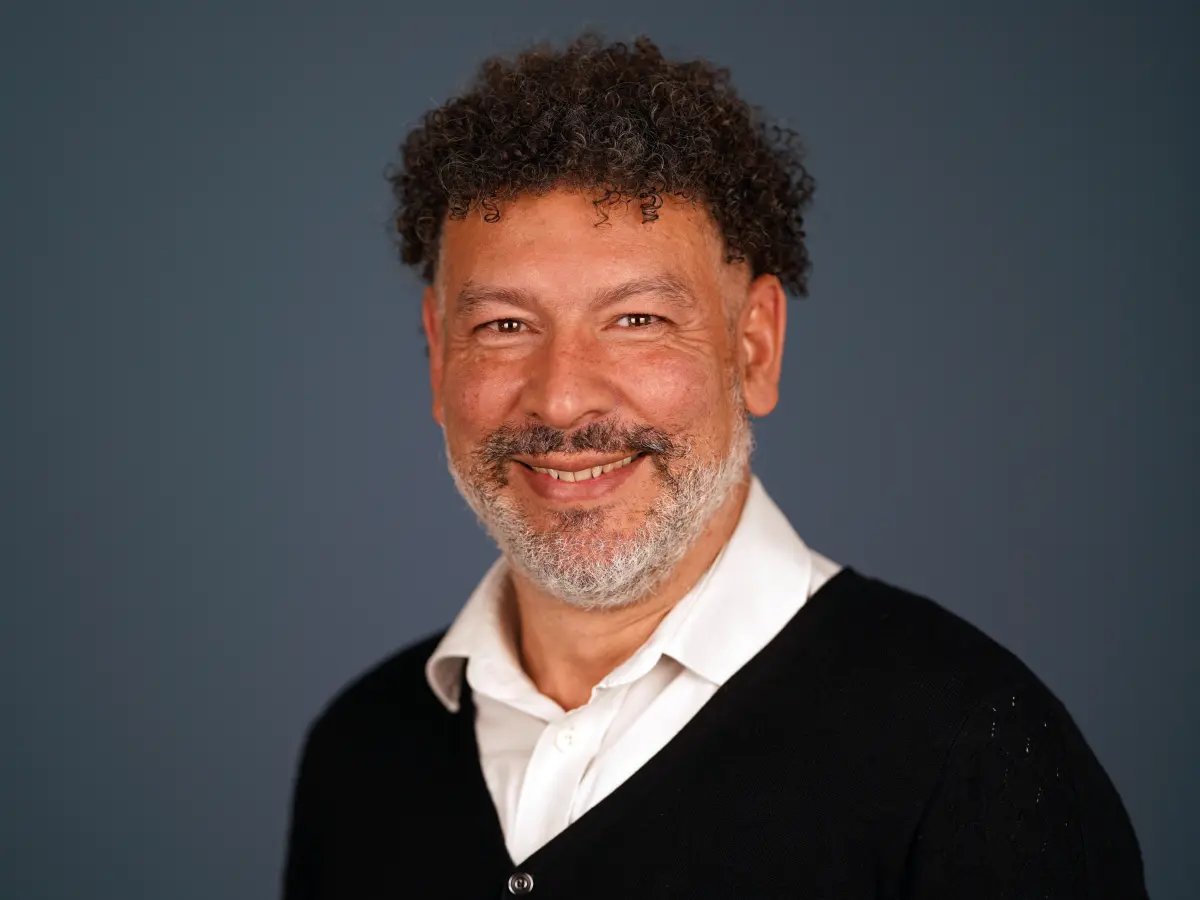 Miguel Johnson: Ihr Kontakt zur compacer ‒ was kann ich für Sie tun?